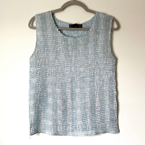 Laura Scott | Tops | Laura Scott Light Blue Popcorn Style Top Size Pm ...